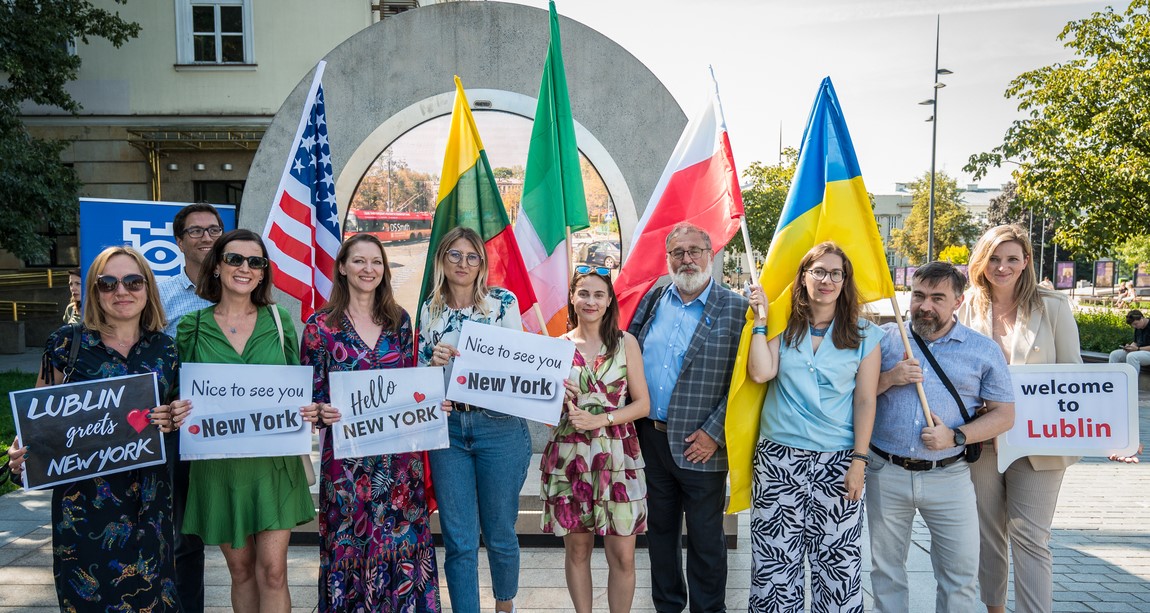 Polish city’s video portal now connects residents live to New York and ...