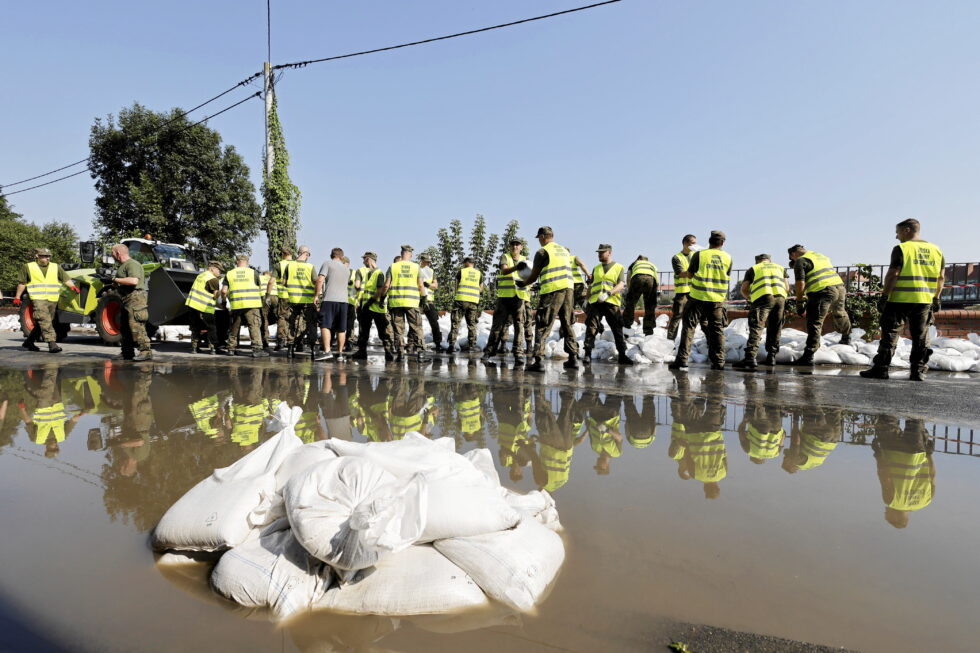 Floods prompt Poland’s first-ever state of natural disaster. What does ...