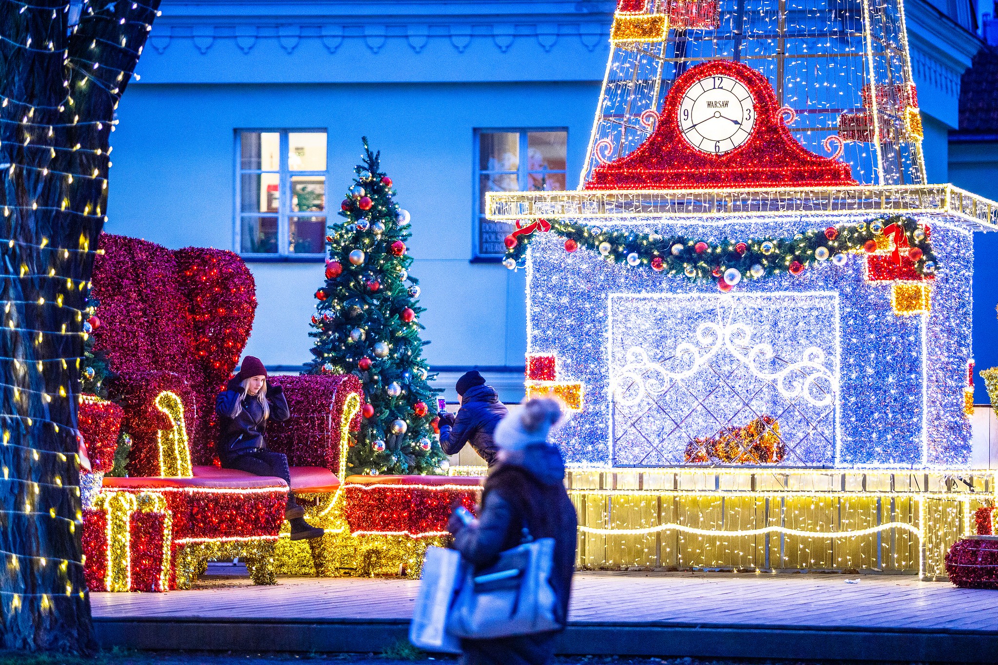 President and church support Left’s proposal to make Christmas Eve day ...