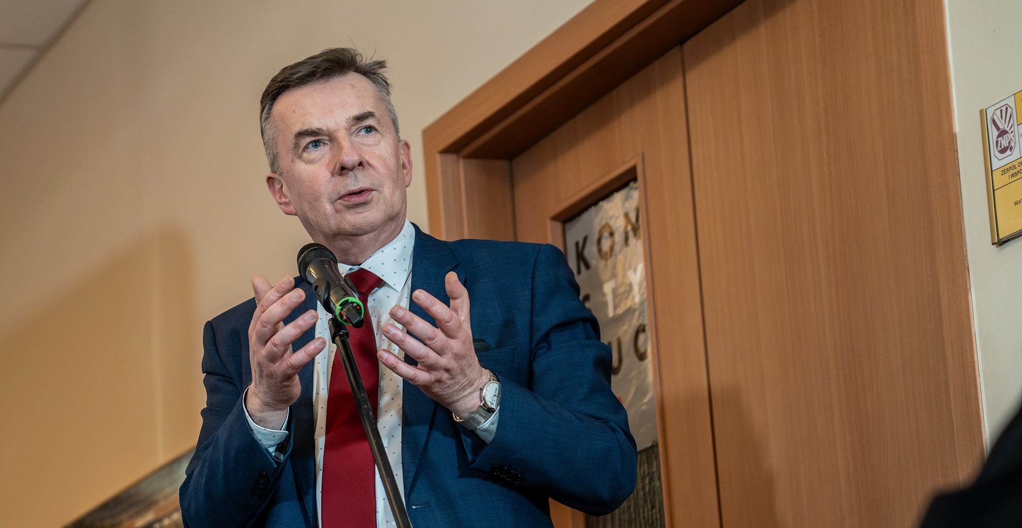 Polish higher education minister resigns following criticism over ...