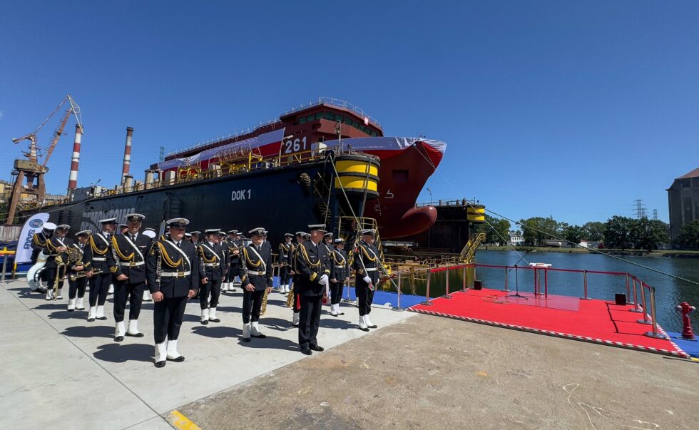Poland launches first signals intelligence spy ship | Notes From Poland