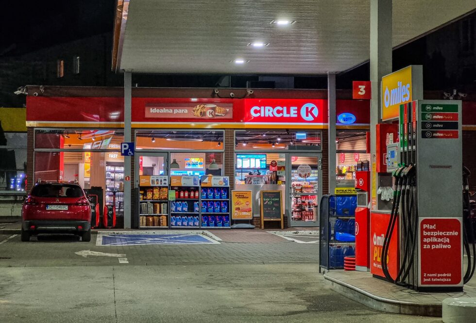 Poland’s new maximum petrol station prices go into force | Notes From ...